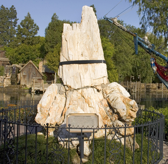 Disneyland Halloween Tree