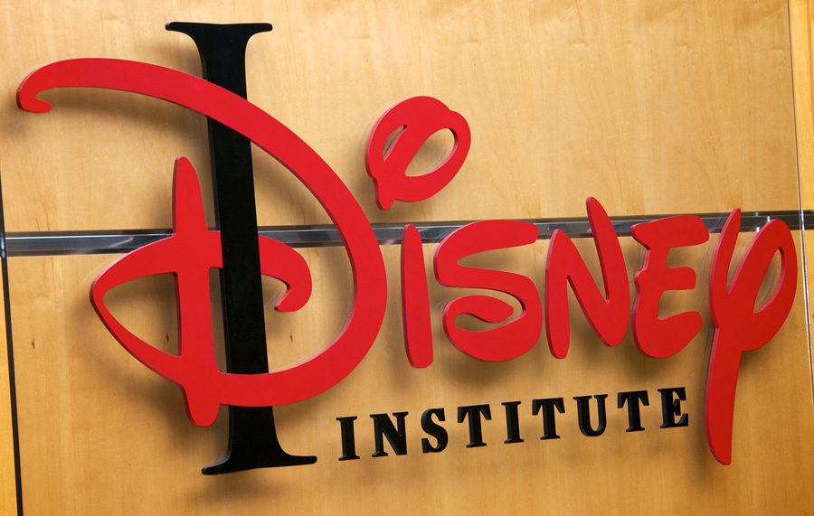 Disney Institute Logo