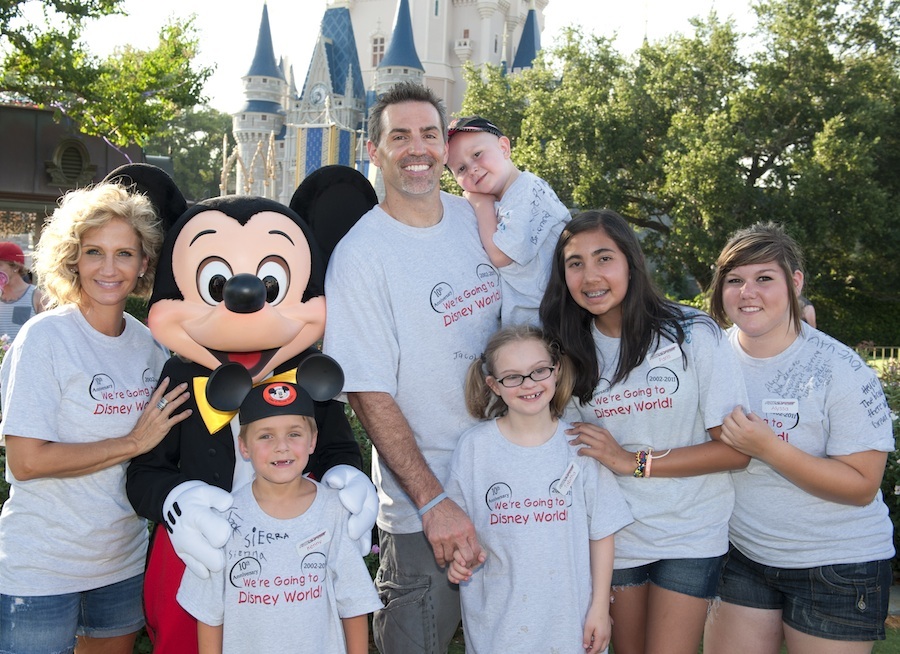 Star Quarterbacks Help Make Dreams Come True at Walt Disney World ...