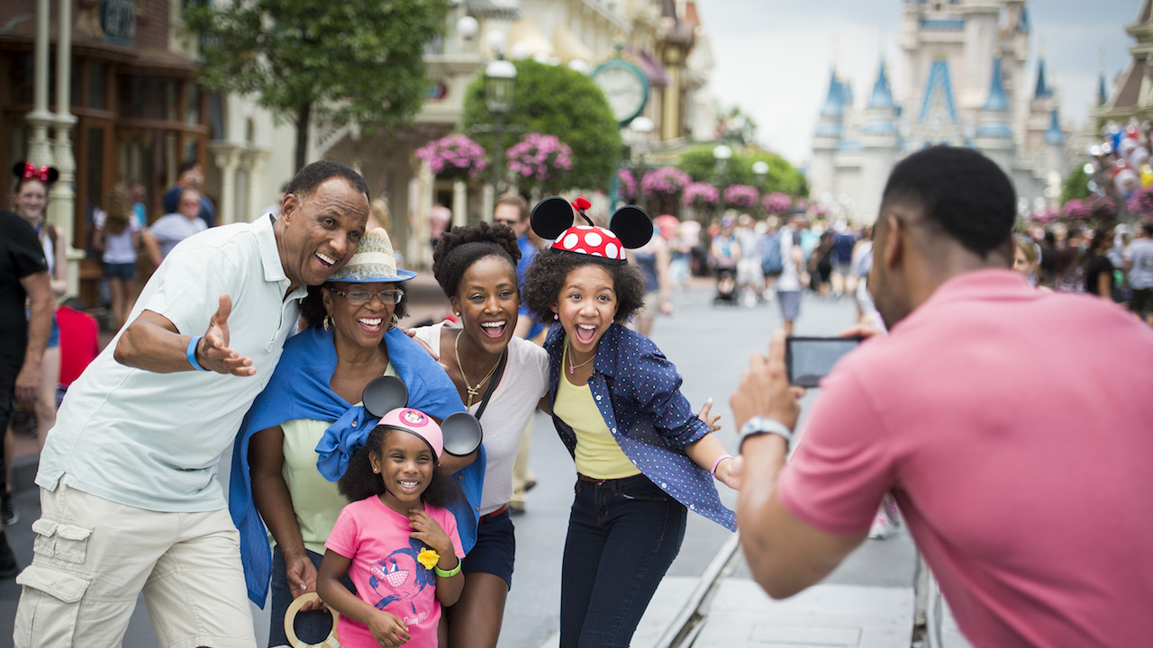 disneygrandmoments-a-special-pair-of-mickey-ears-disney-parks-blog
